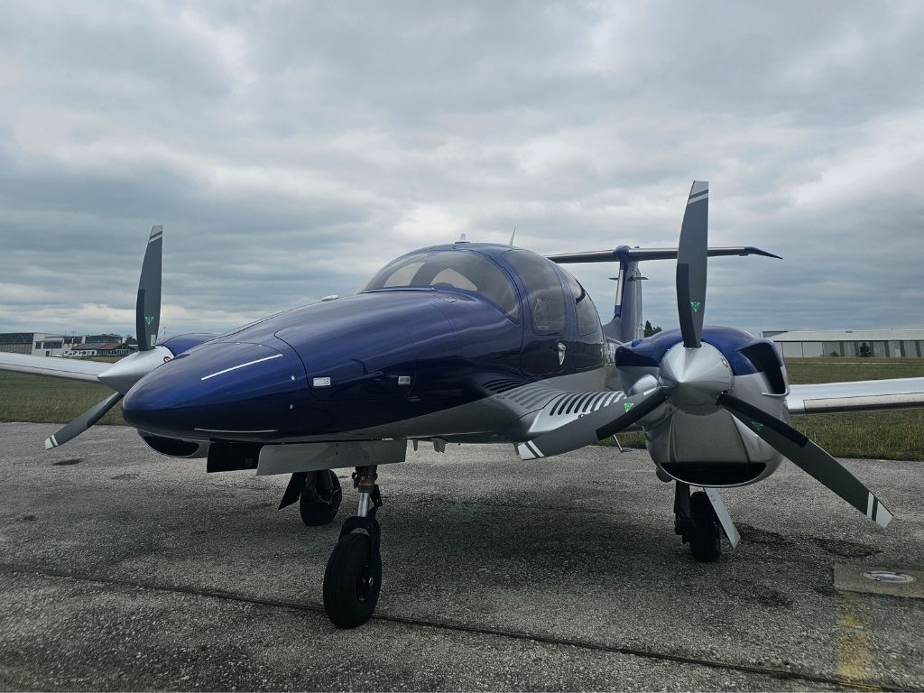 Diamond DA62 . Egmont Aviation